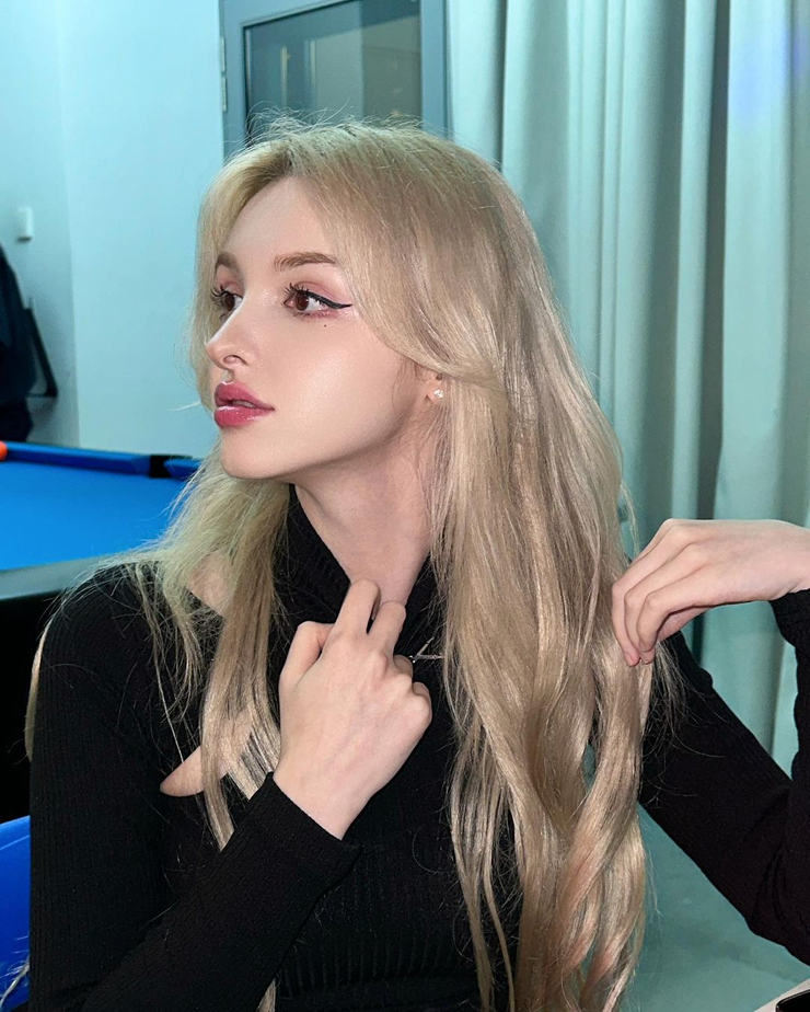 Picture of Elina Karimova