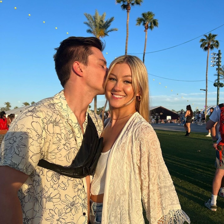 Picture of Ava Sambora