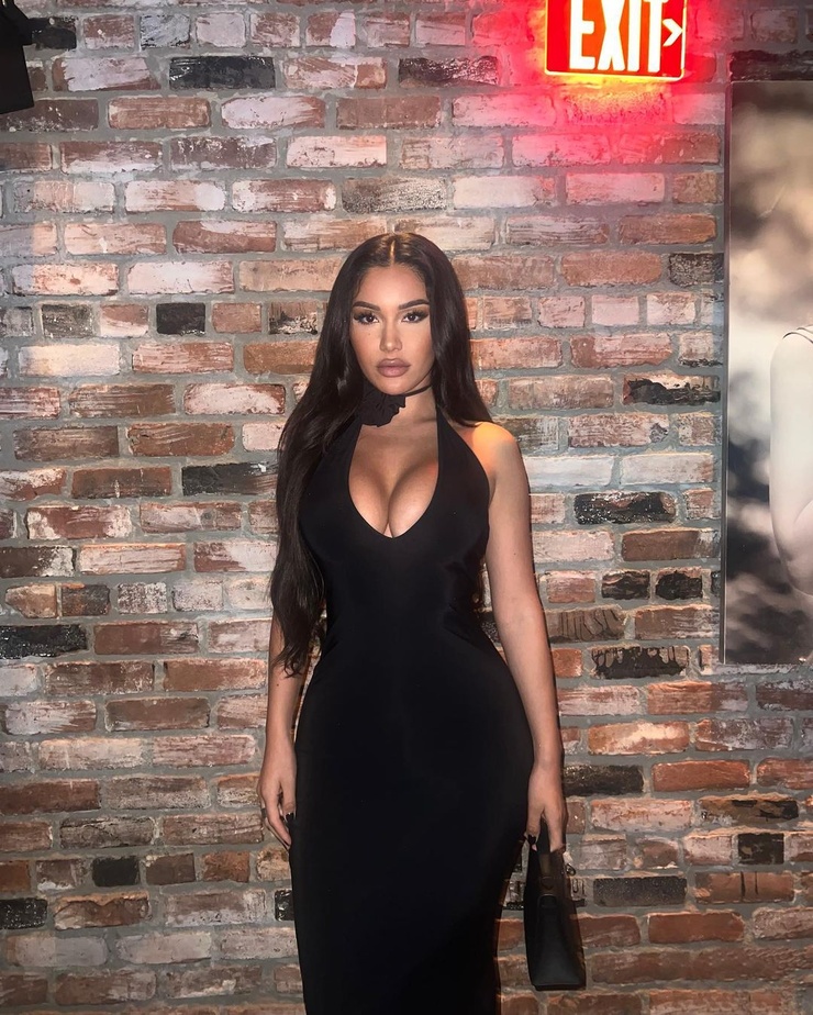 Janet Guzman picture