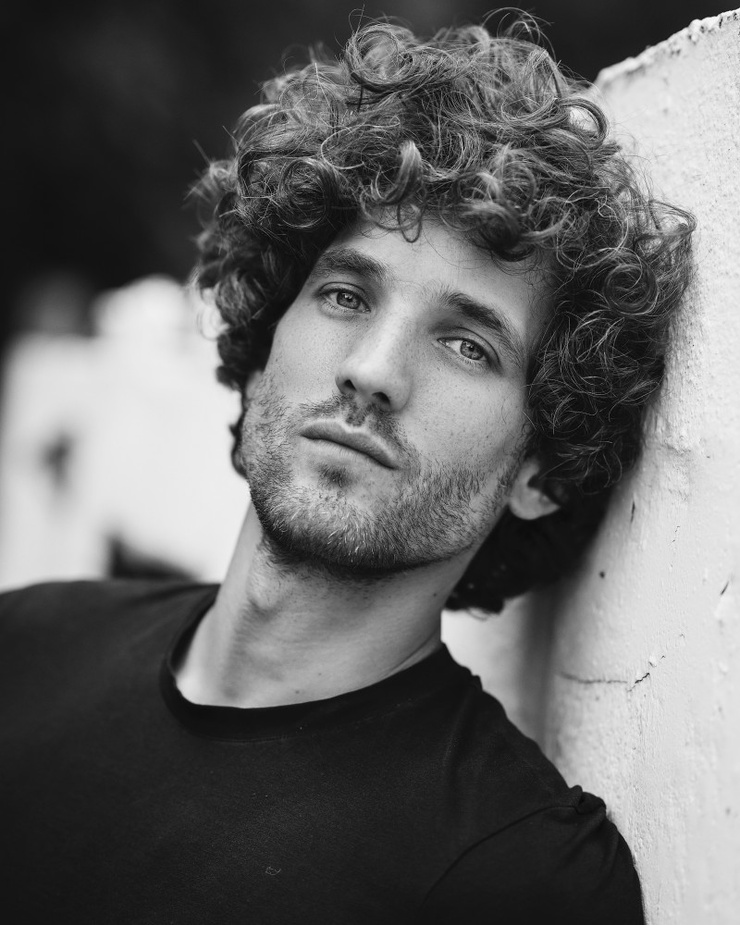 Max Rogers image