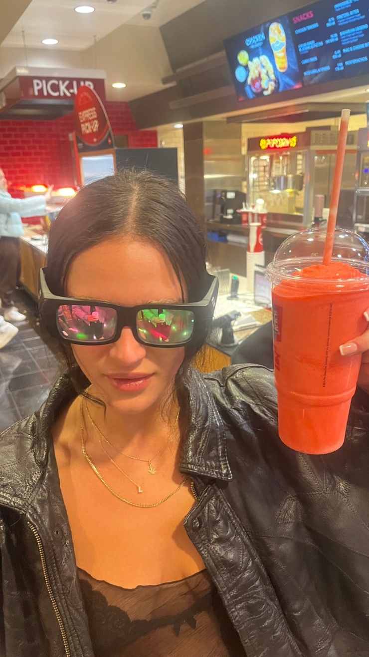 Picture of Luna Blaise