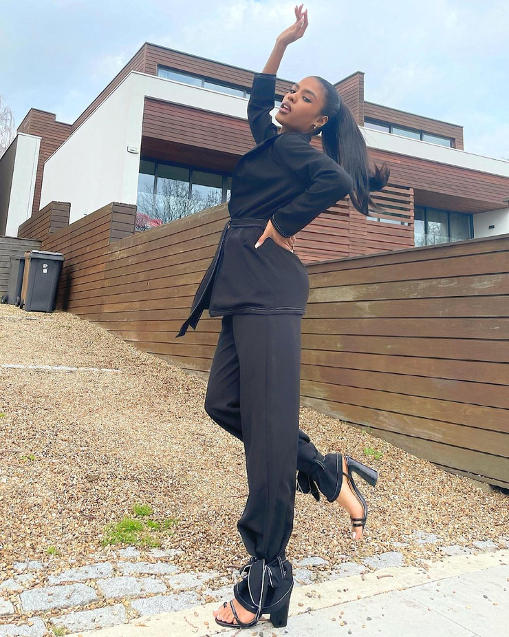 Picture of Athena Brown