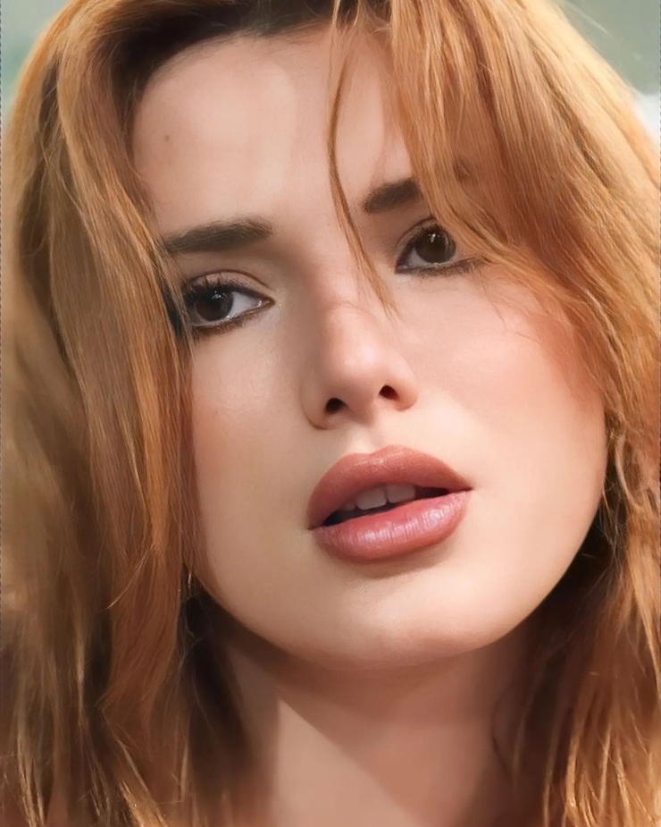 Bella Thorne picture