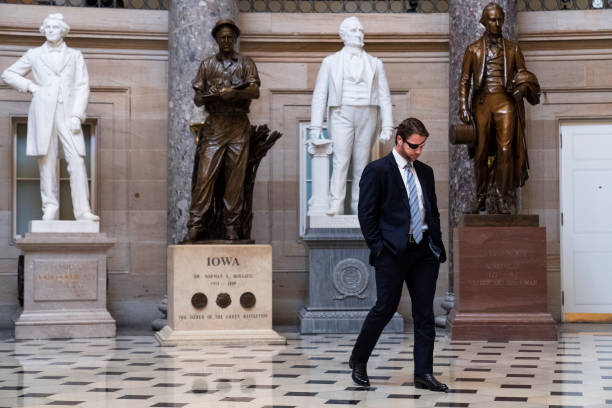 Dan Crenshaw