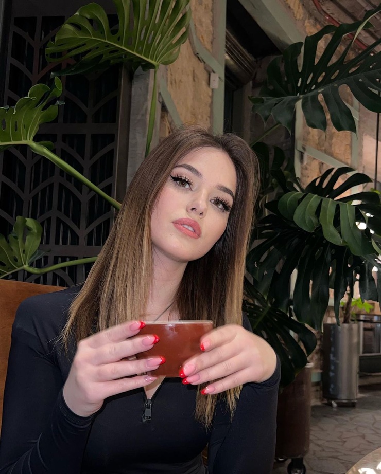 Kristina Stepanuk image