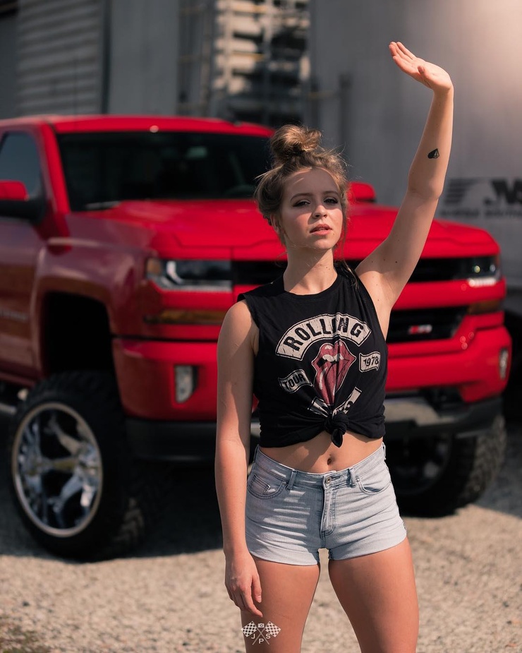 Picture of Sarah Senecal