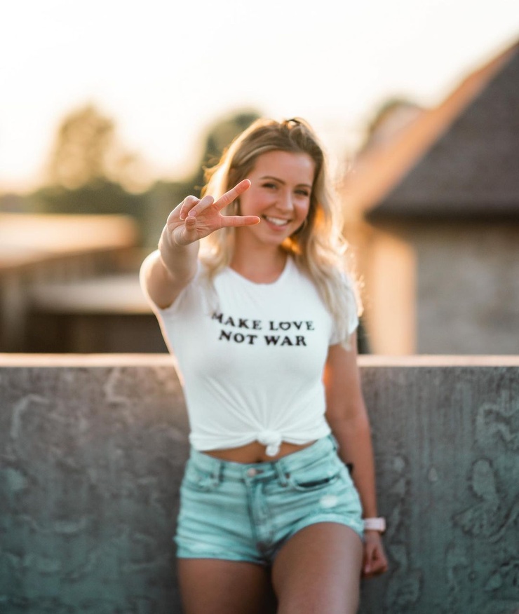 Picture of Sarah Senecal