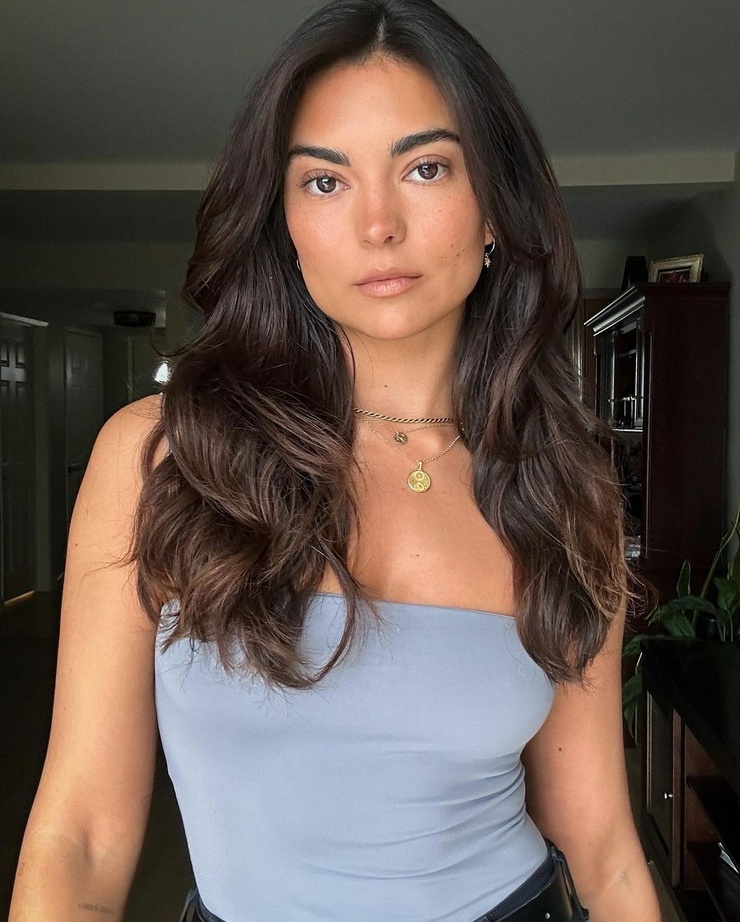 Picture of Kyra Santoro