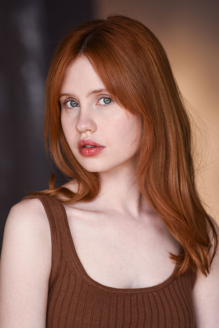 Madeleine Kane image
