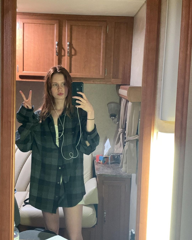 Madeleine Kane image