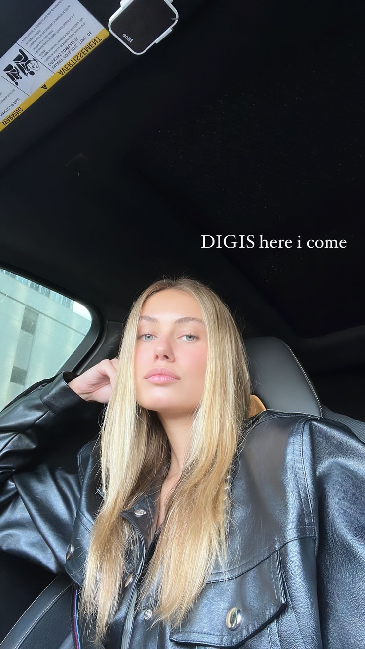 Picture of Elizabeth Jamrozy