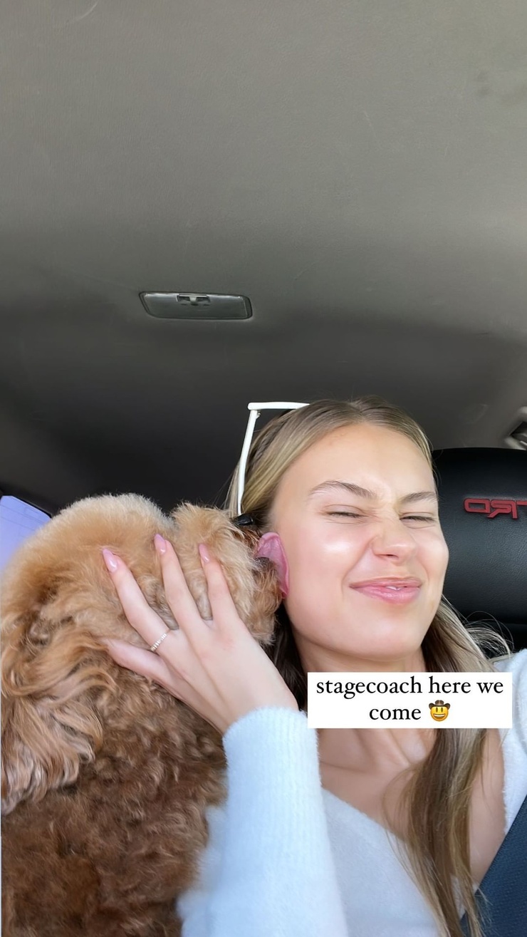 Picture of Elizabeth Jamrozy