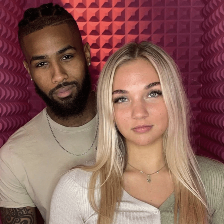 Picture of Julia Hart