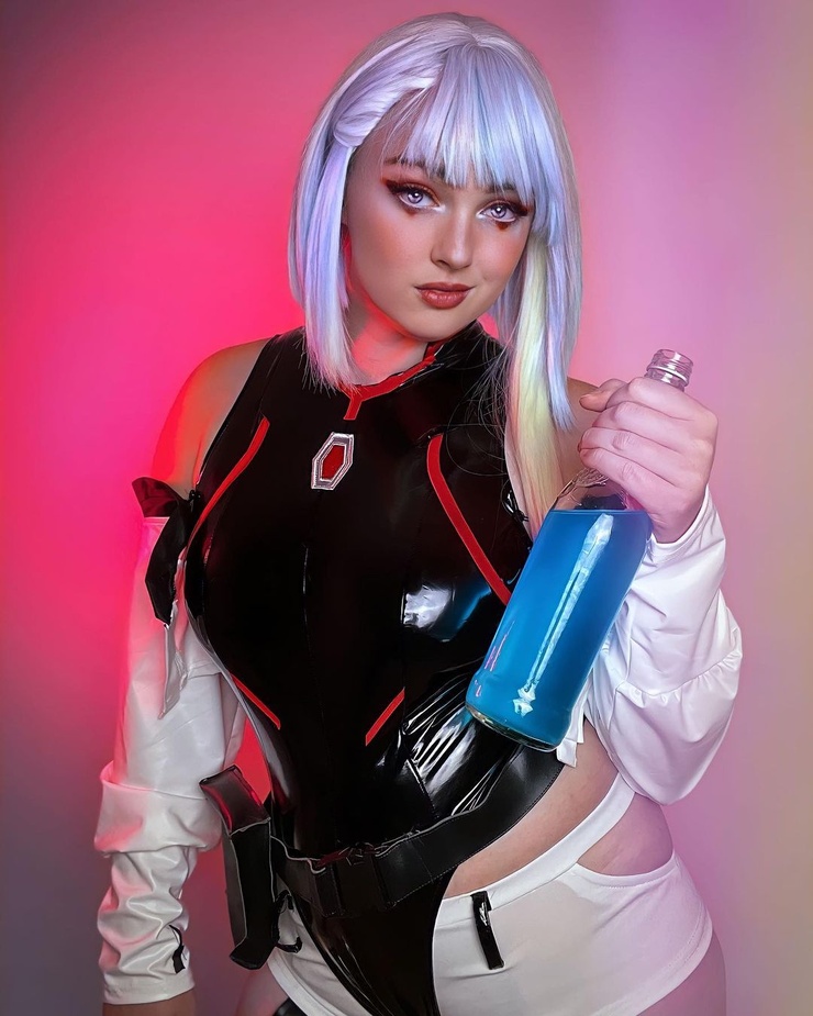 Picture of Michaela Lee