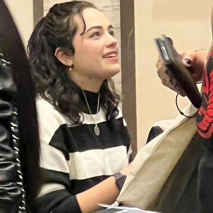 Picture of Mary Mouser