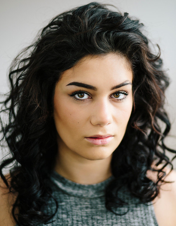 Picture of Chloe Castro-Santos