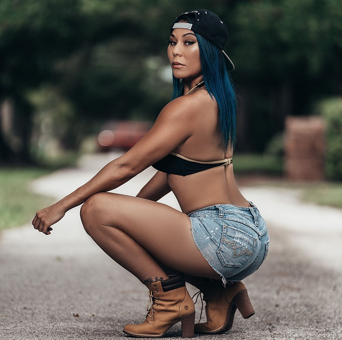Picture of Mia Yim