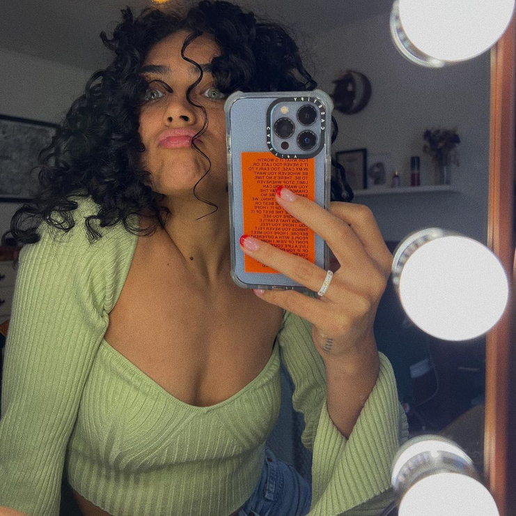 Picture of Brooke Maroon