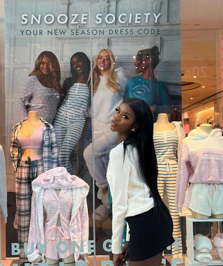 Sevyn Sinclair image