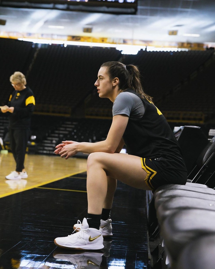 Caitlin Clark (ii) picture