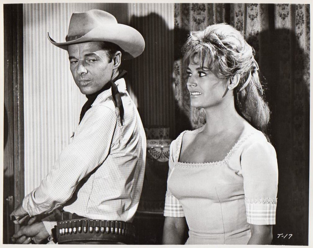 Audie Murphy, Diana Lorys