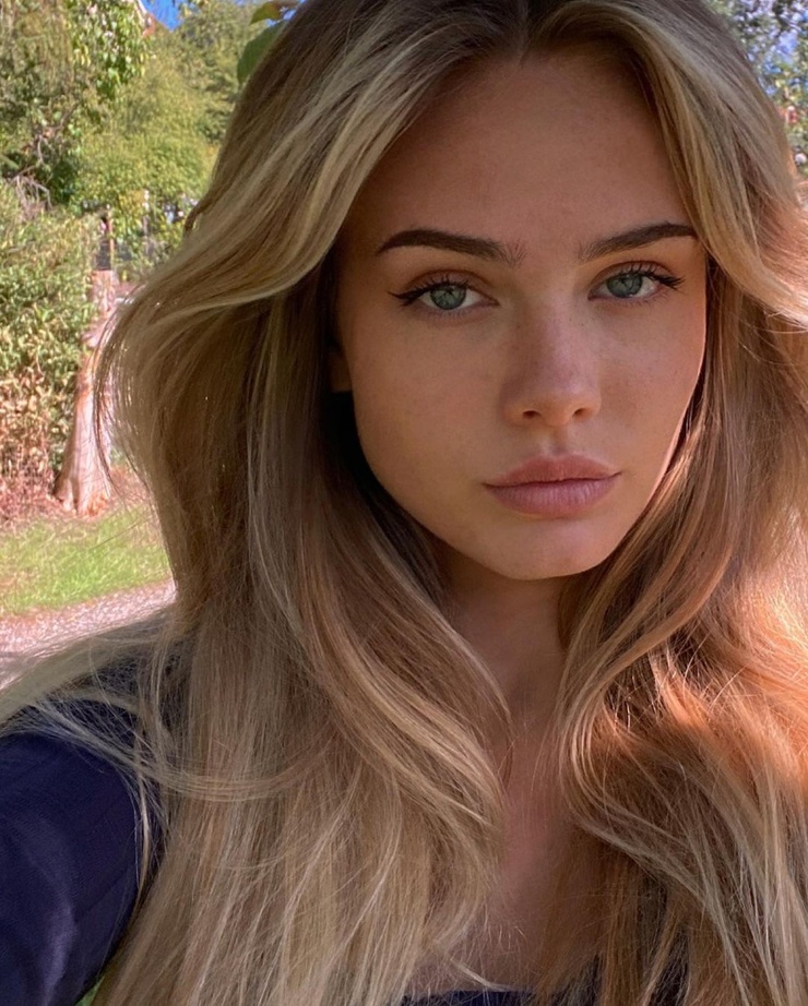 Picture of Sara Crumble