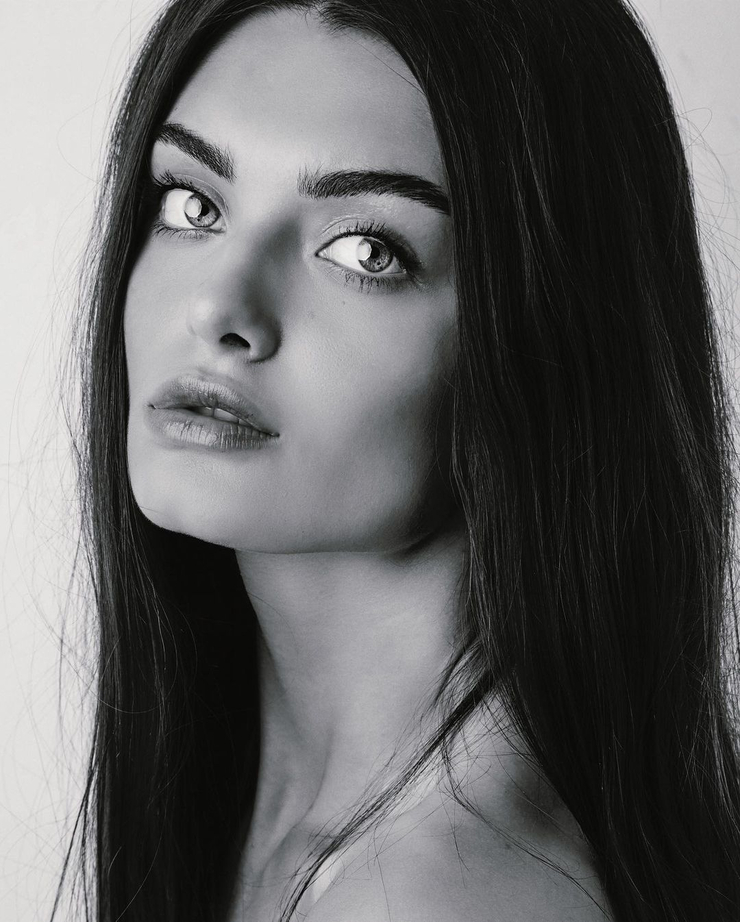 Picture of Eliza Beth Zelenskaya