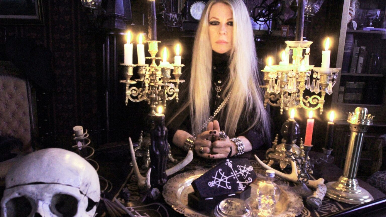 Jinx Dawson of Coven