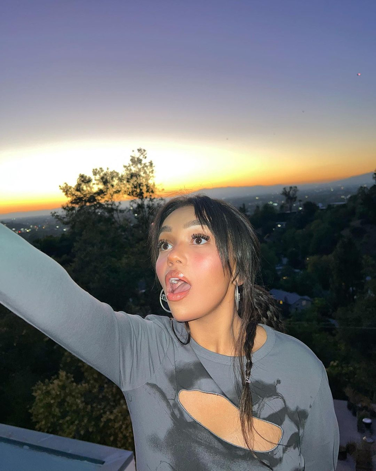 Image of Daphne Blunt