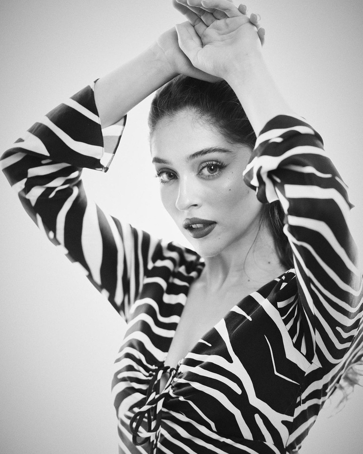 Picture of Cemre Baysel