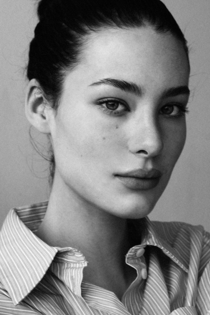 Audrey Grace (model) image