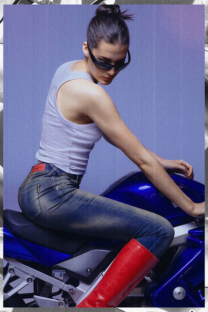 Audrey Grace (model) image