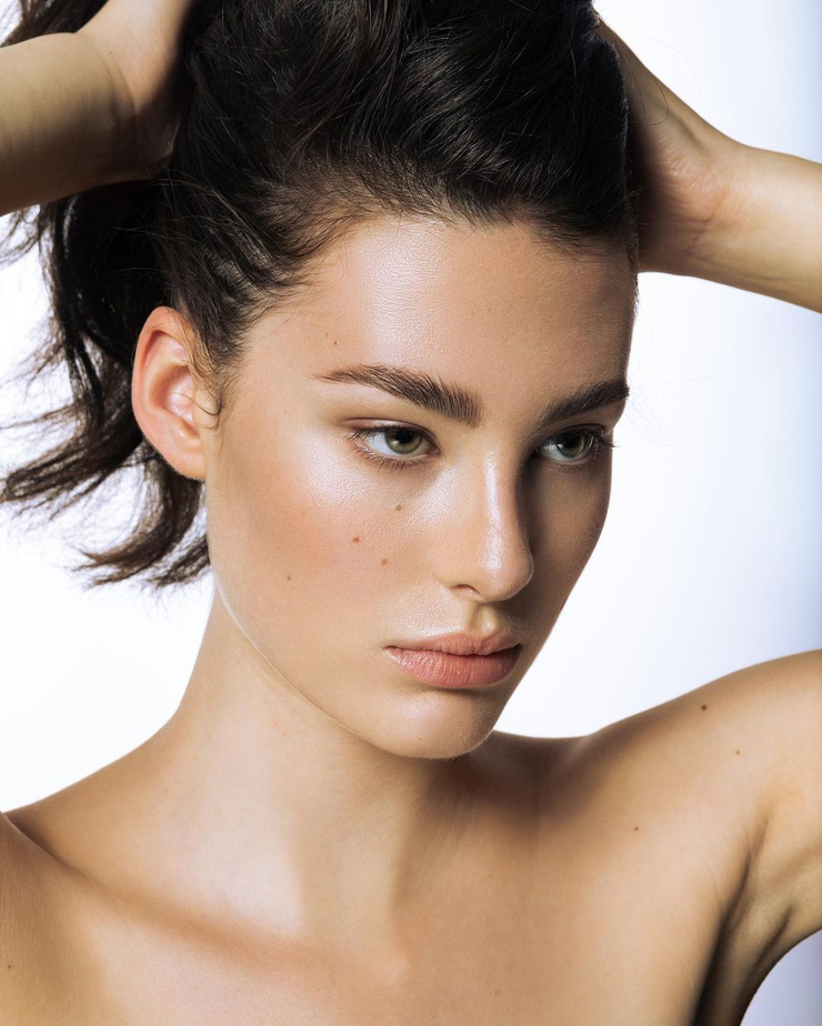 Picture Of Audrey Grace Model