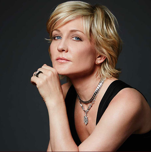 Picture of Amy Carlson