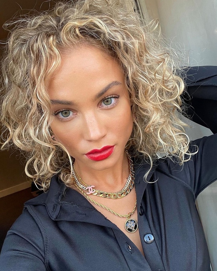 Picture of Stephanie Bertram Rose