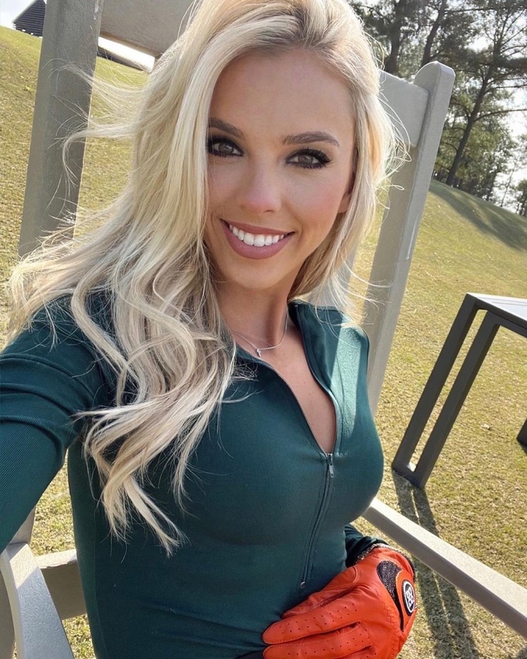 Picture of Elise Lobb