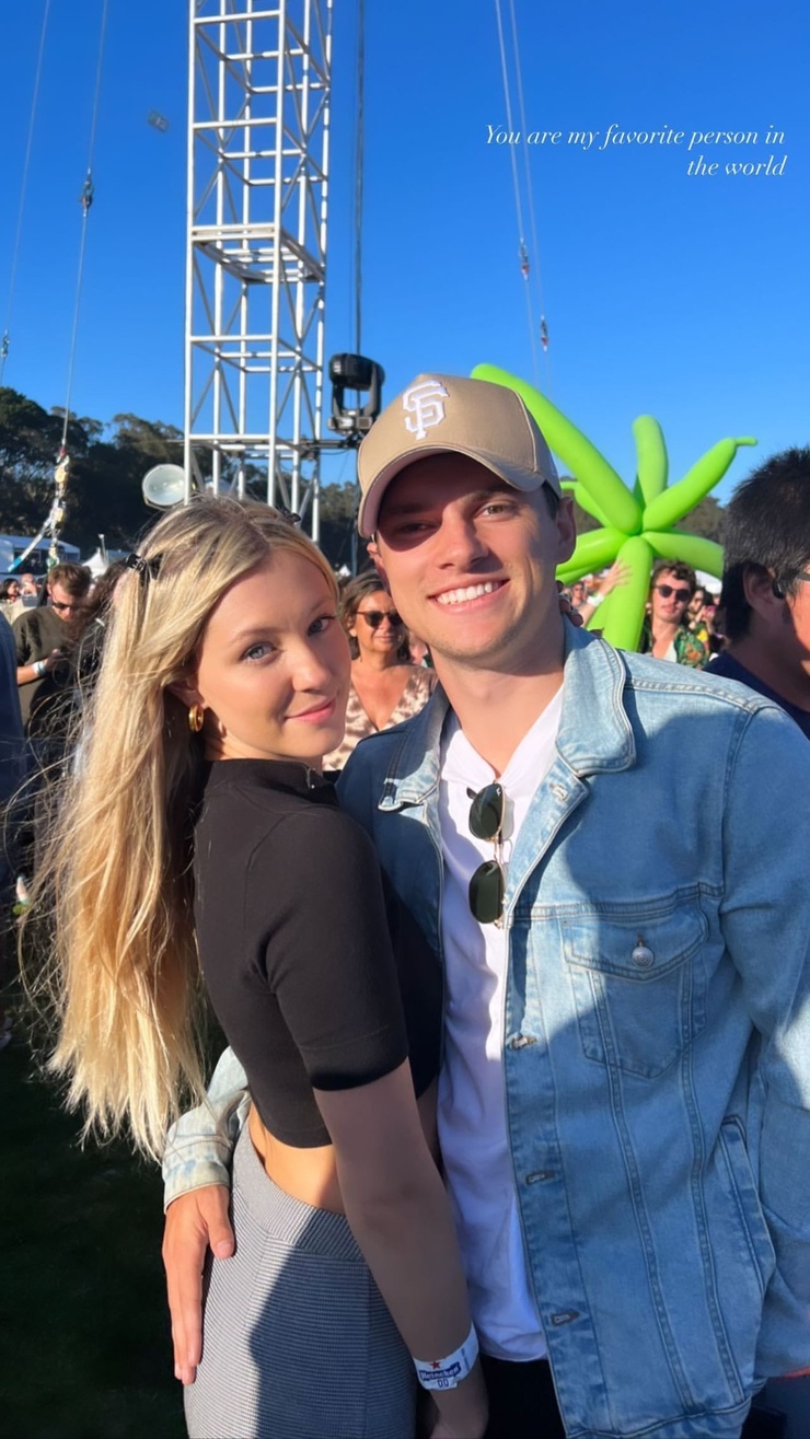 Picture of Ava Sambora