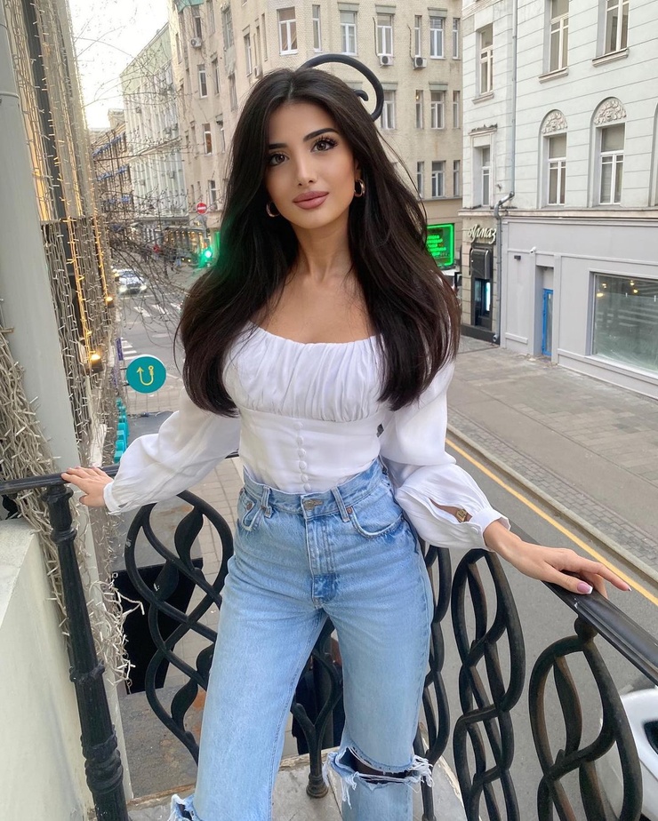 Picture of Vazifa Alekperova