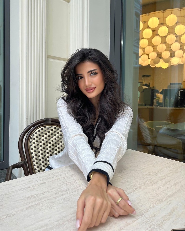 Picture of Vazifa Alekperova