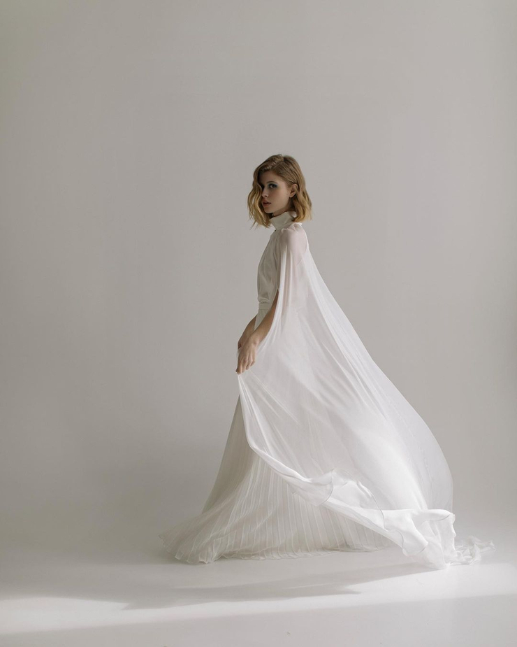 Picture of Luna (model)