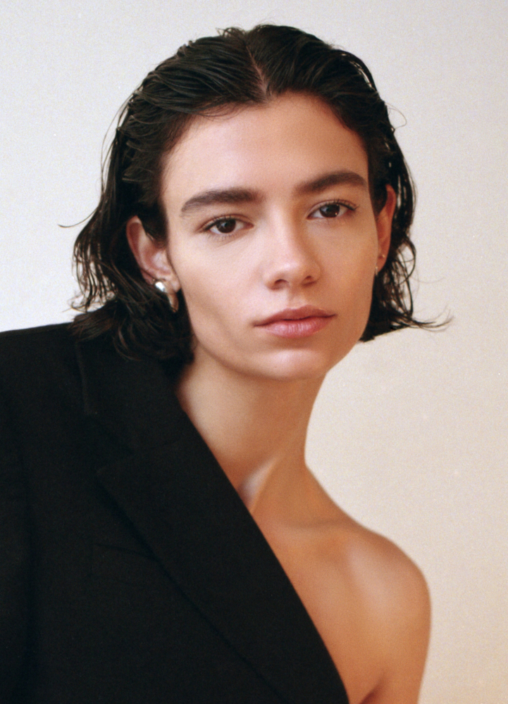 Picture of Anna Lee II