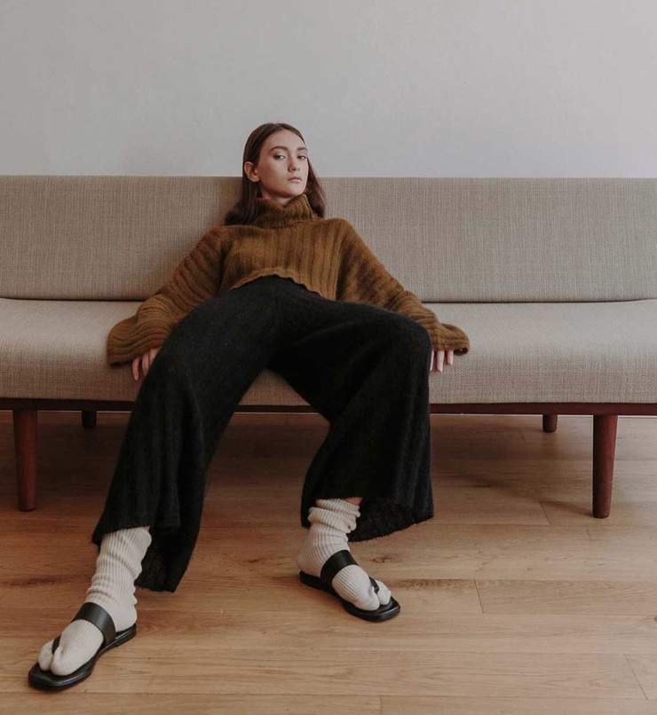 Picture of Dasha Konte II