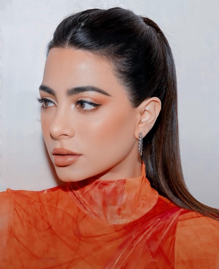 Picture of Emeraude Toubia