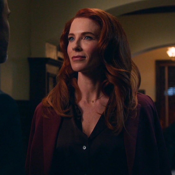 Picture of Bridget Regan