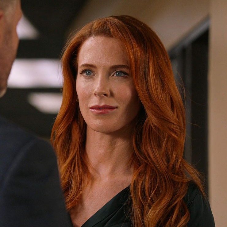 Picture of Bridget Regan