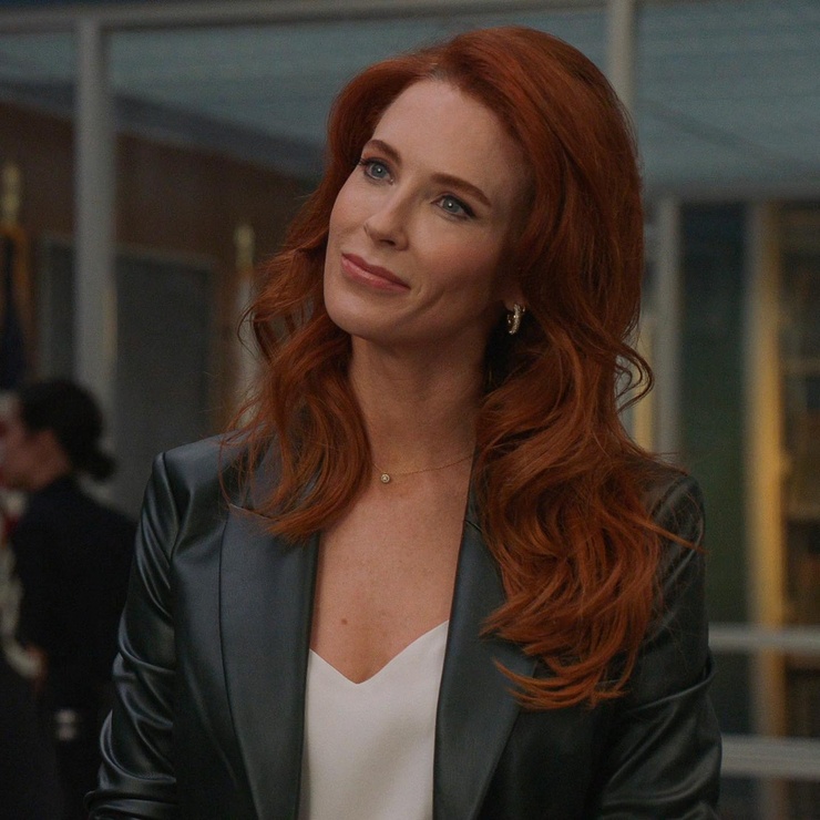 Picture of Bridget Regan