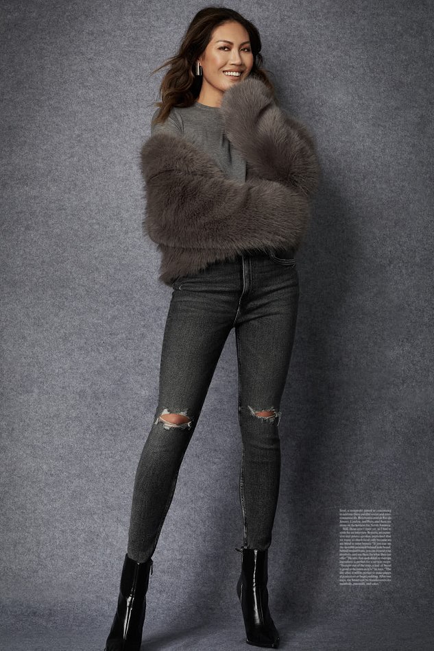 Julia Lee II picture