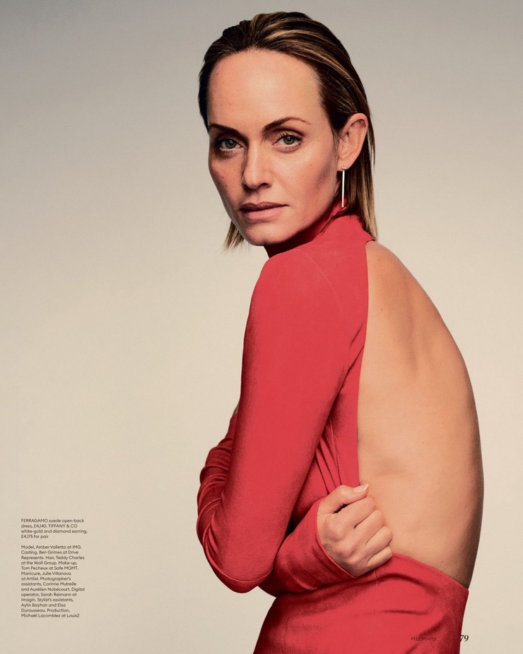 Picture Of Amber Valletta
