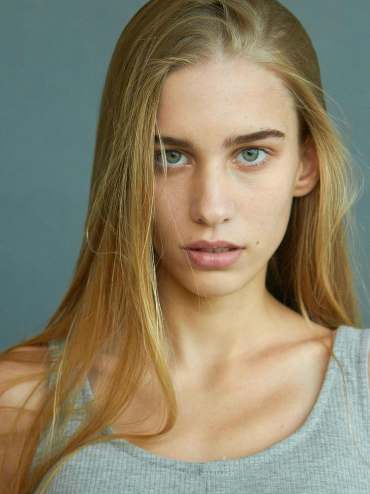 Picture of Bettina Petersen