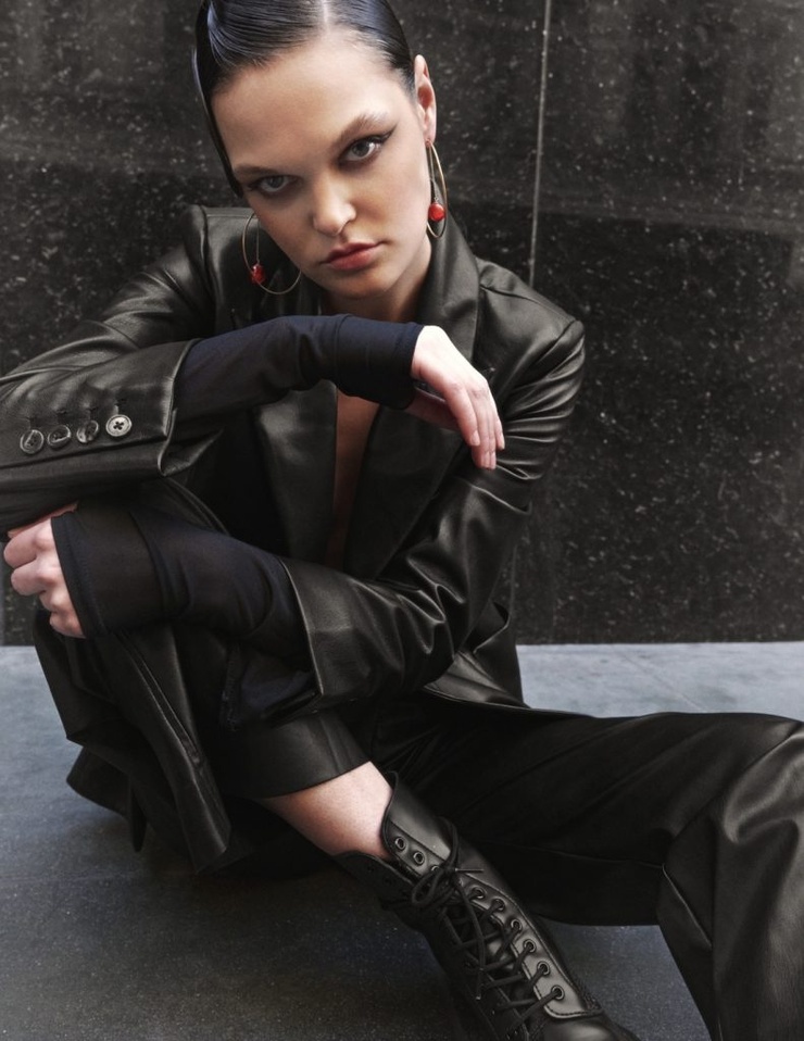 Picture of RACHEL JOHNSON model